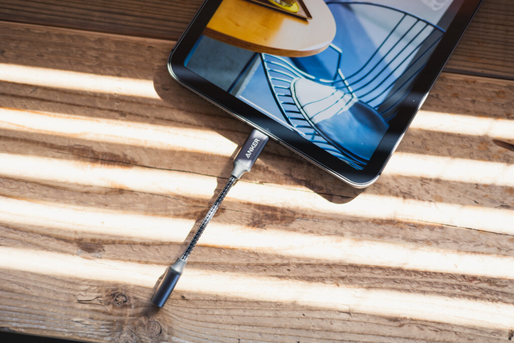 iPadに使える、AnkerのUSB-Cオーディオアダプターを買ってみた。 | signature – シグネチャー